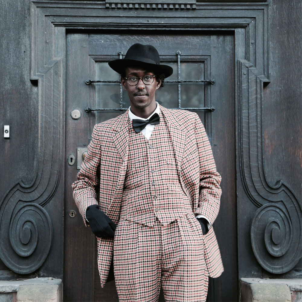 Elmi Ali: Water Seeds Not Stones at the STUN Studio, Z-Arts - Creative ...