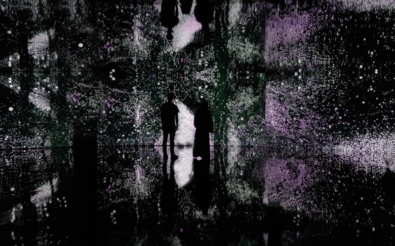 Distortions in Spacetime at the Science and Industry Museum - Preview