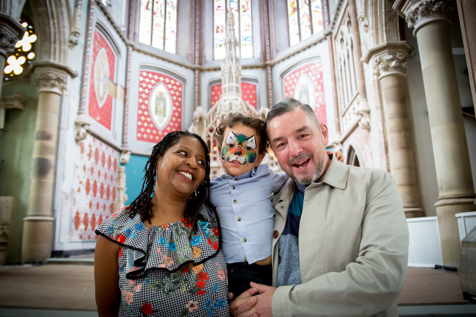 Happy Sundaze at Gorton Monastery - Creative Tourist