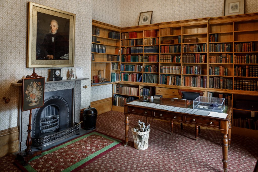 Online Tour of Elizabeth Gaskell’s House - Creative Tourist
