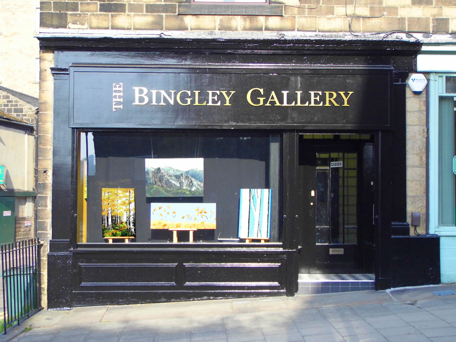 The Bingley Gallery | Things to do in Saltaire | Creative Tourist