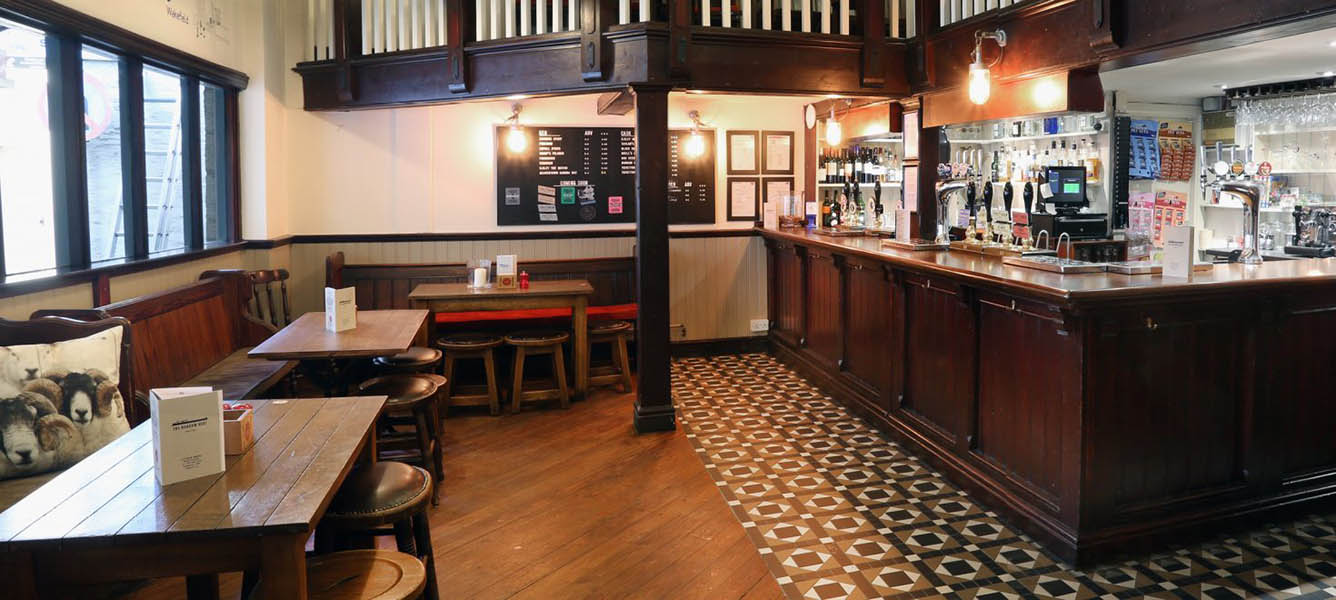 The Narrow Boat | Best Pubs in Skipton | Creative Tourist