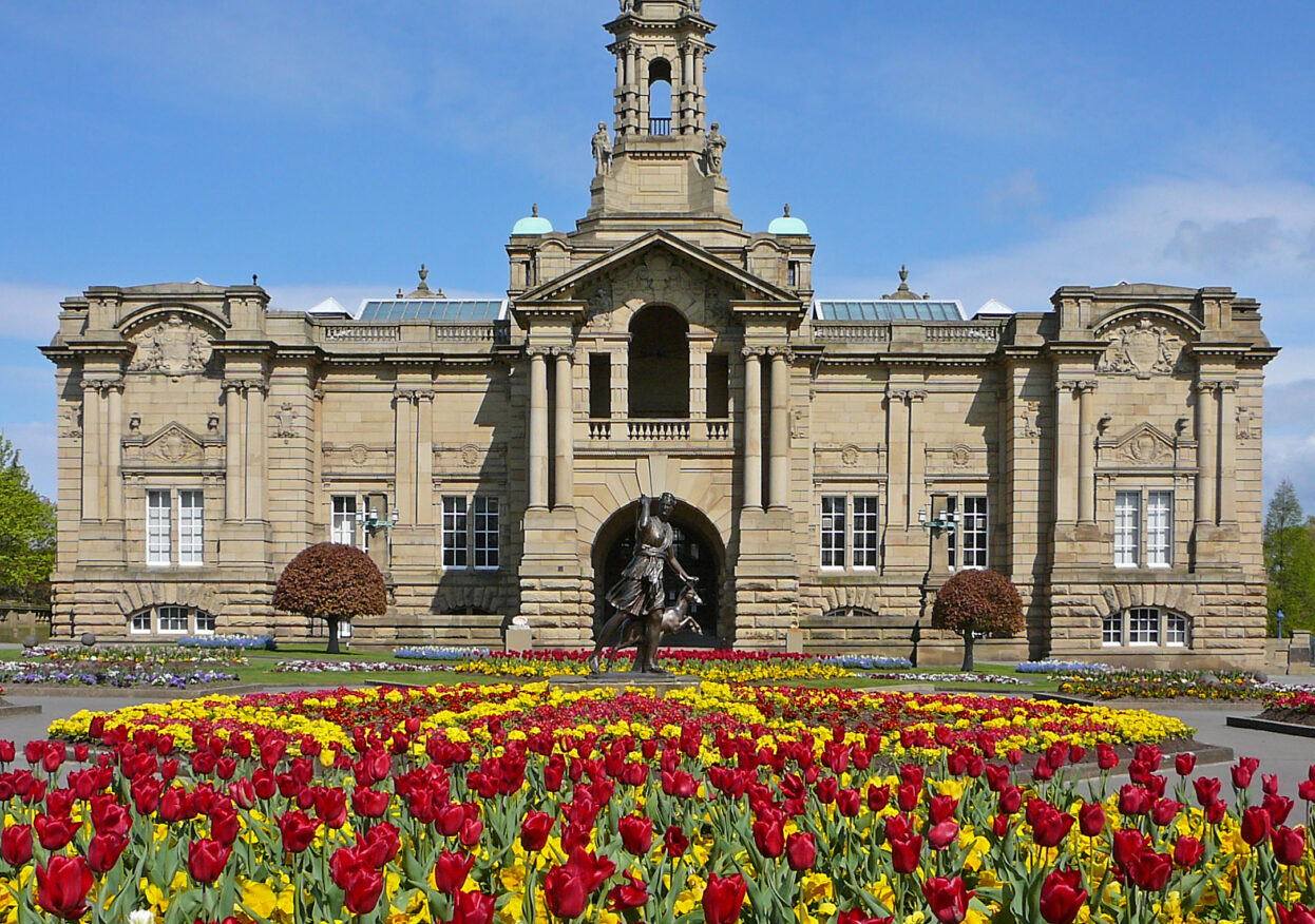 Cartwright Hall | Galleries in Bradford | Creative Tourist
