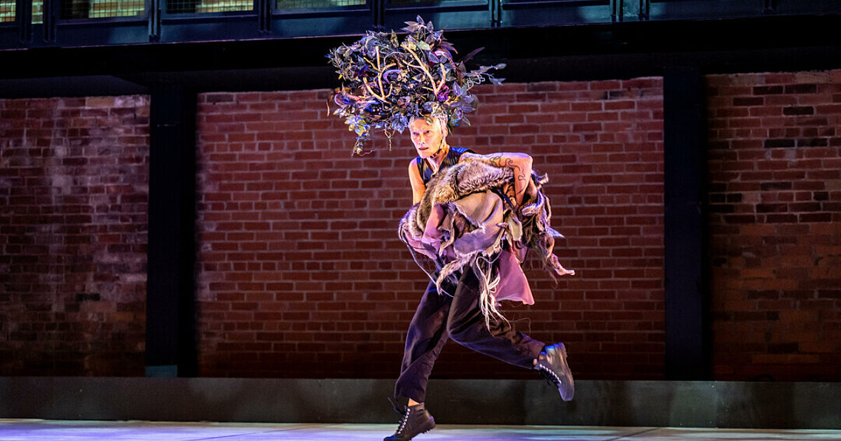 Contemporary Dance at Lowry | Theatre | Dance | Creative Tourist