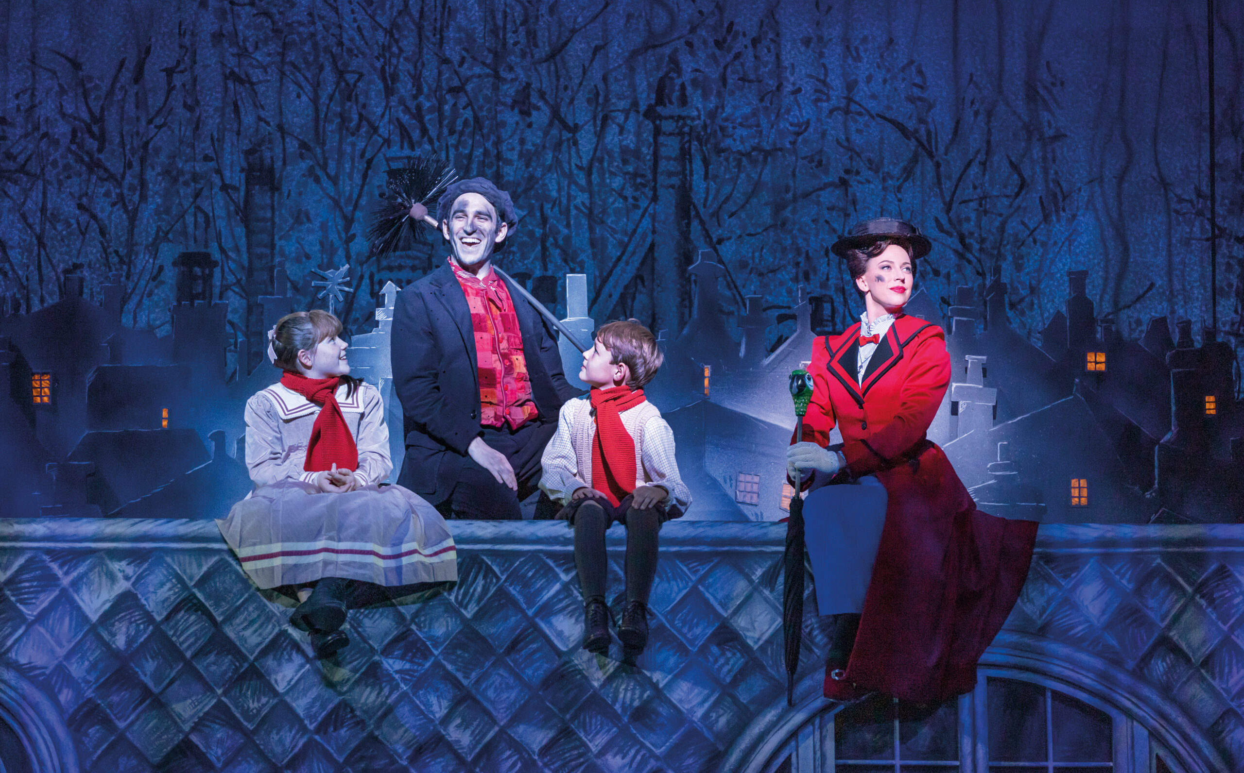 Mary Poppins at Palace Theatre | Families | Creative Tourist