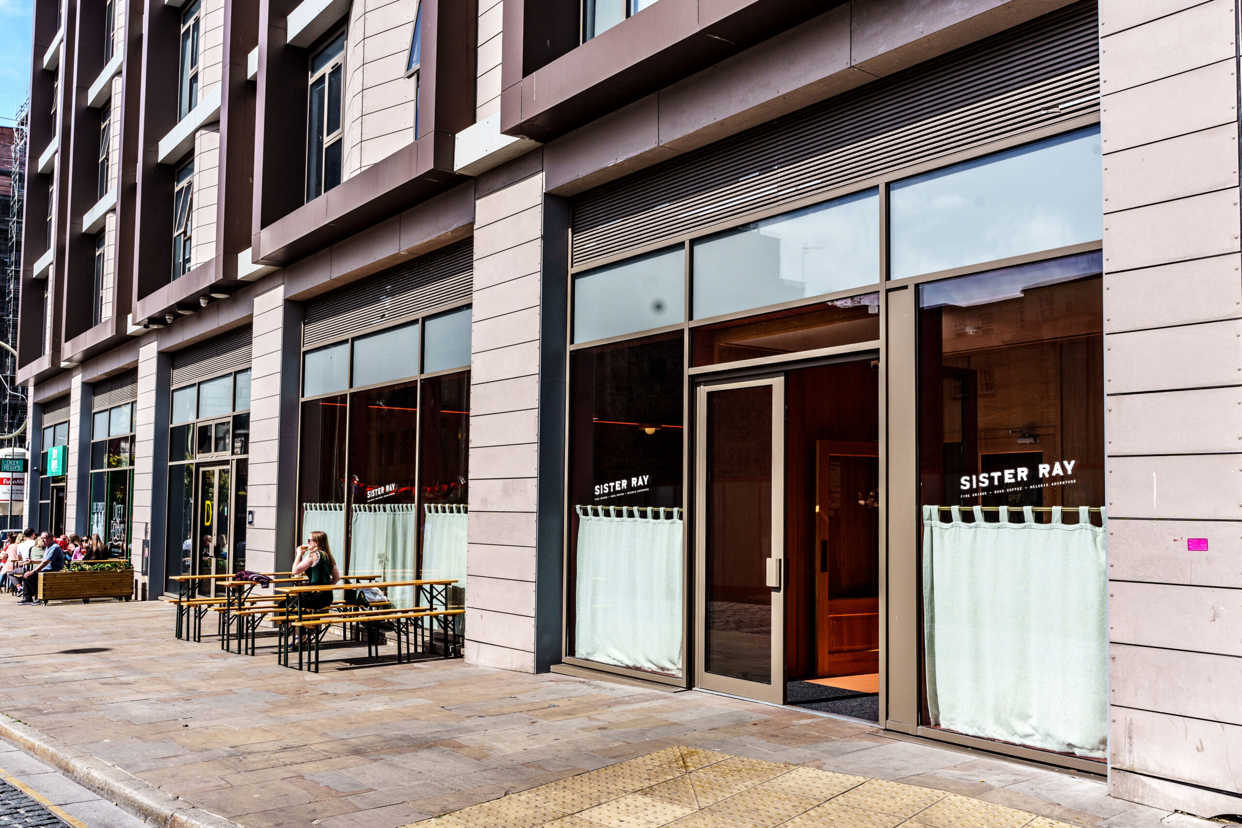 Sister Ray | Independent bars in Liverpool