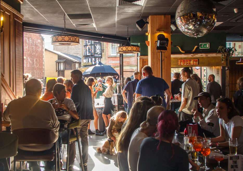 Underbank | Places to eat and drink in Stockport