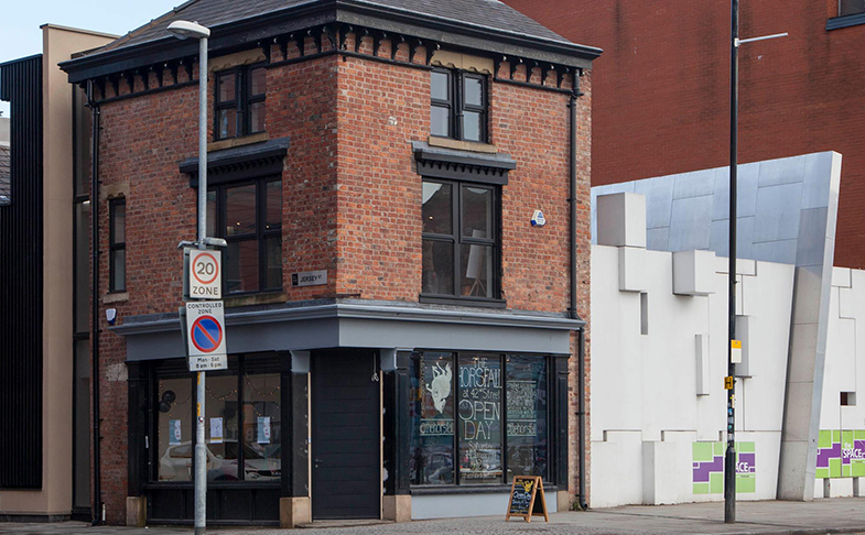 The Horsfall - Building on the work of 42nd Street - Creative Tourist